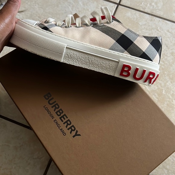 Shoes | Burberry Milkshake Color | Poshmark